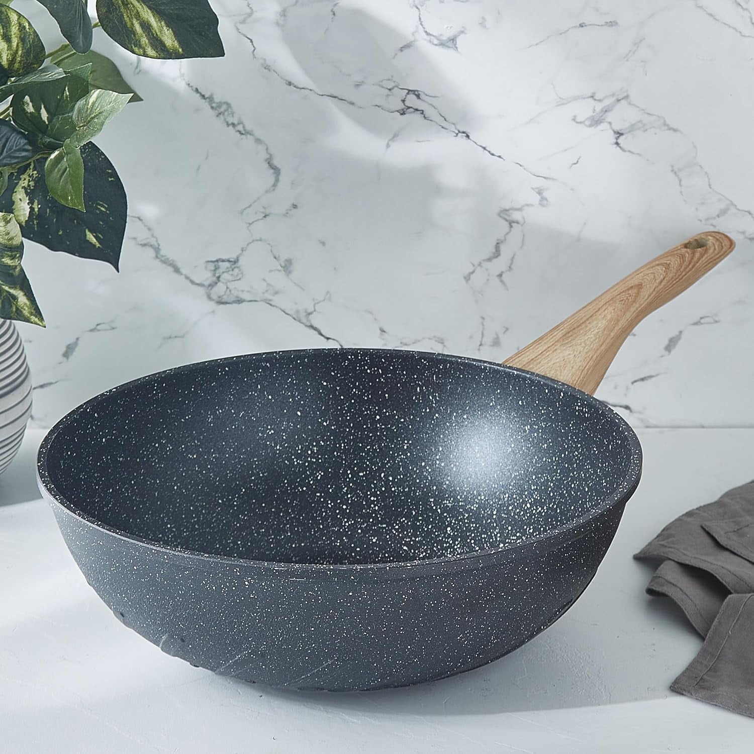 Home Centre Chef Special Hatchel Aluminum Die Cast Wok 30cm - Walmart.com