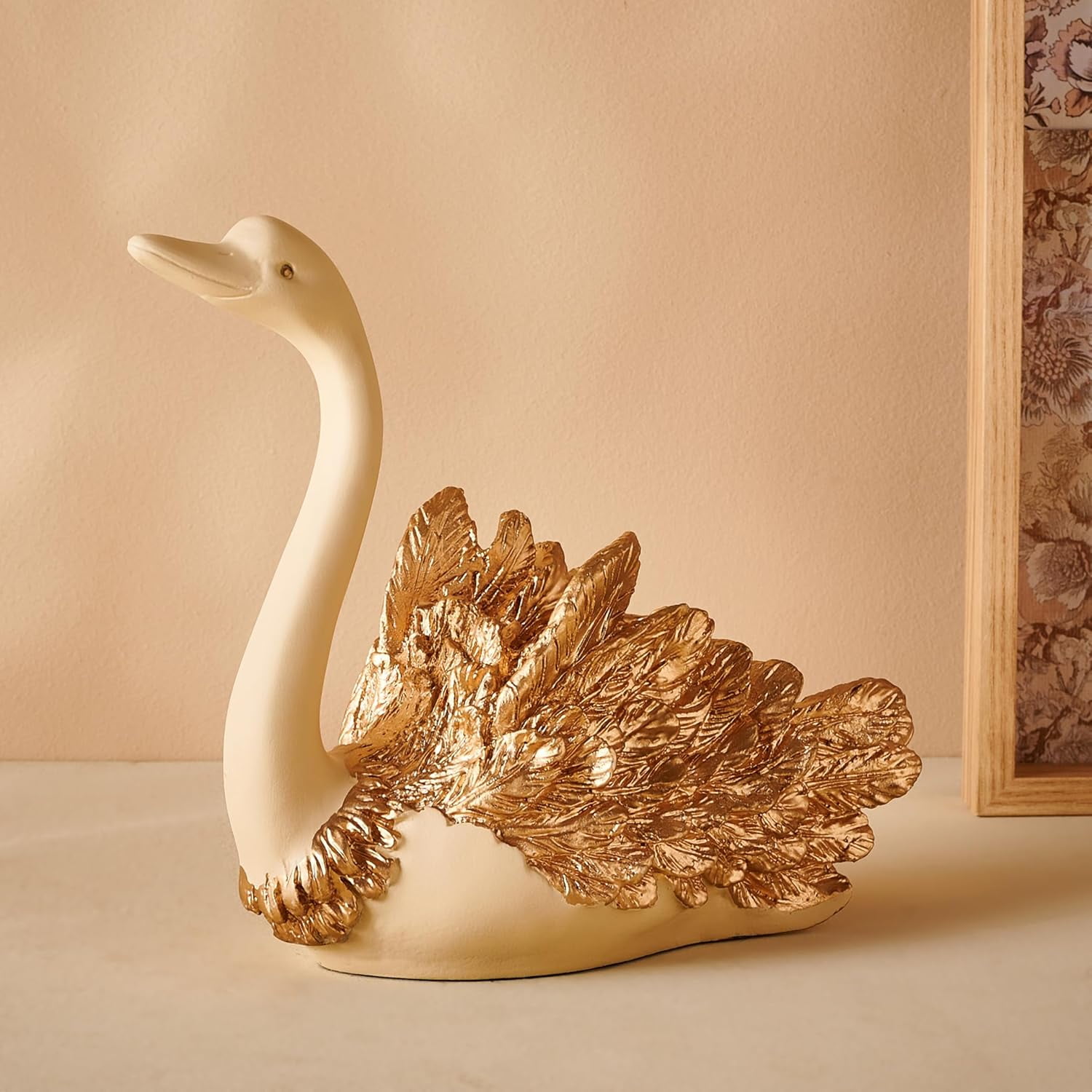 Home Centre Corsica Svana Polyresin Swan Figurine - Walmart.com