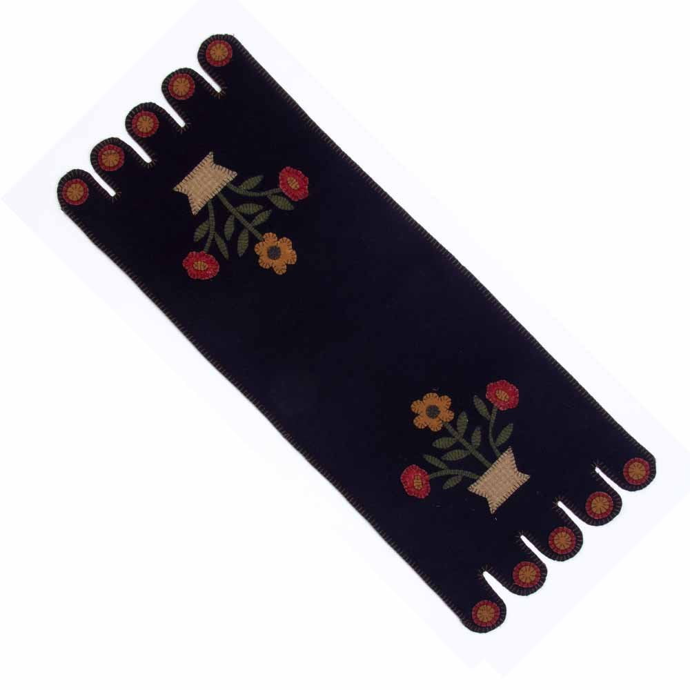 Home Collection by Raghu Blooms Black Table Runner, 18" x 18 - Walmart.com