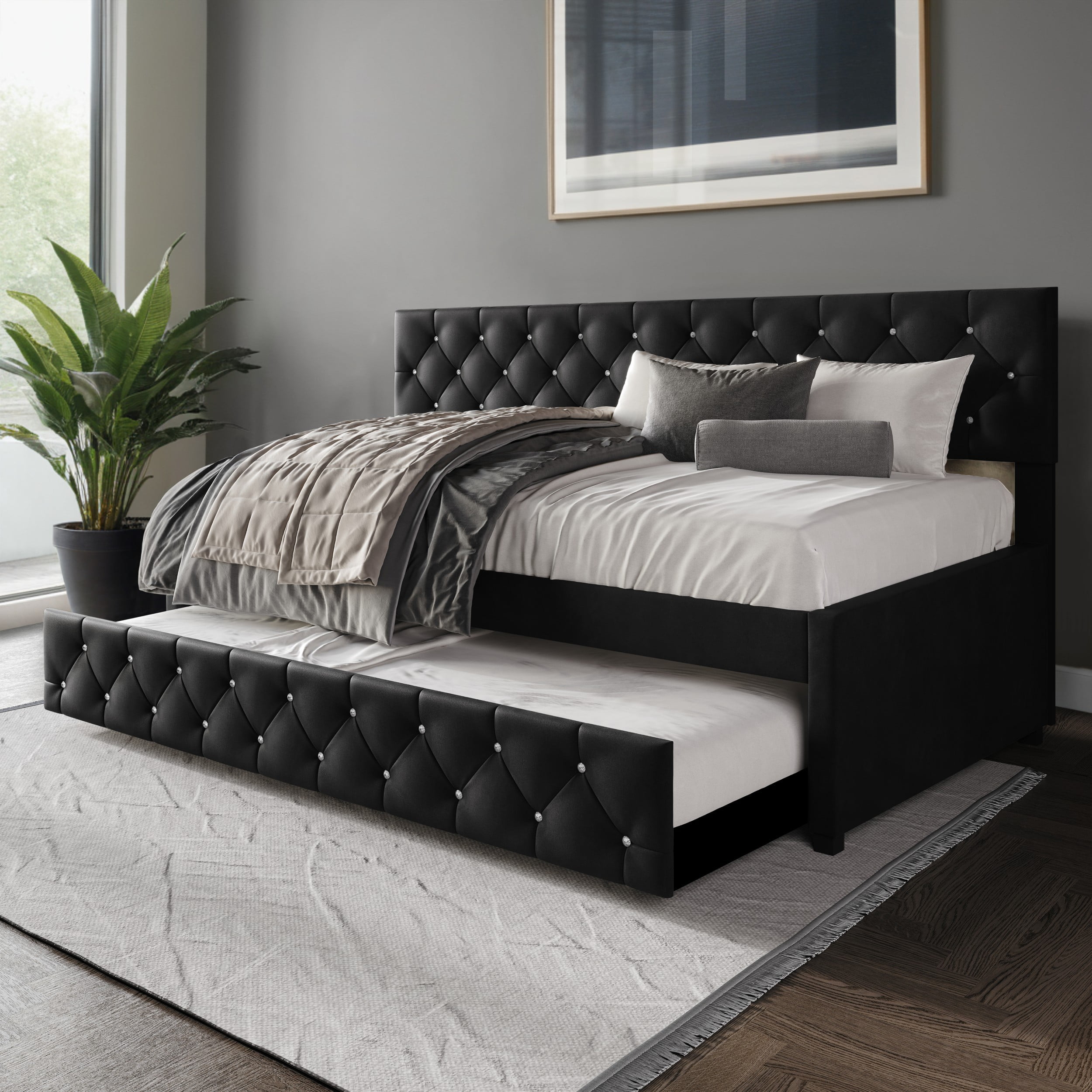 Home Design Darcey Luxurious Velvet Upholstered Daybed with Pull-Out ...