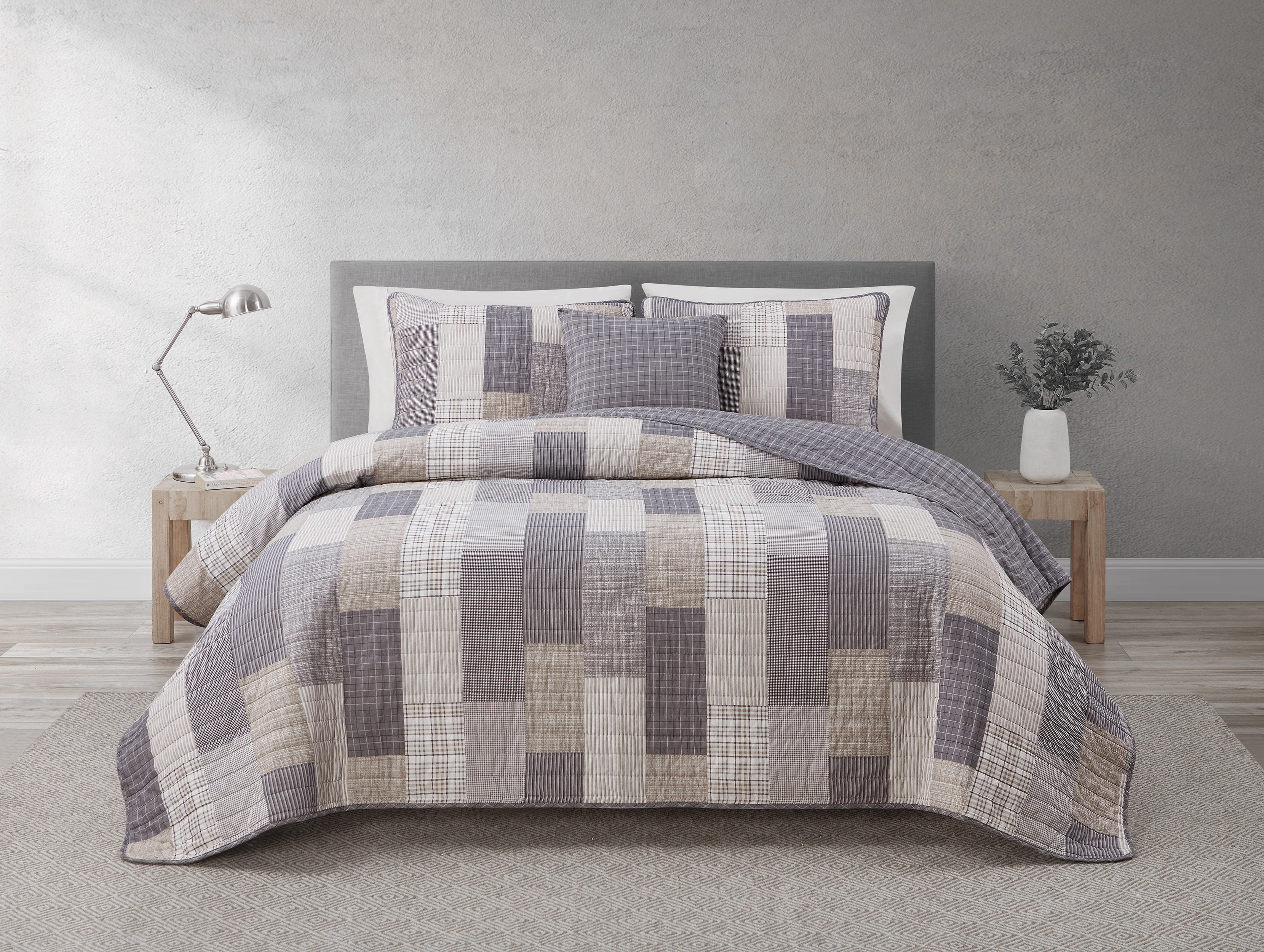 Home Retreat Lakeshore Plaid Grey Soft Cotton 3 Piece Quilt Set - Full ...