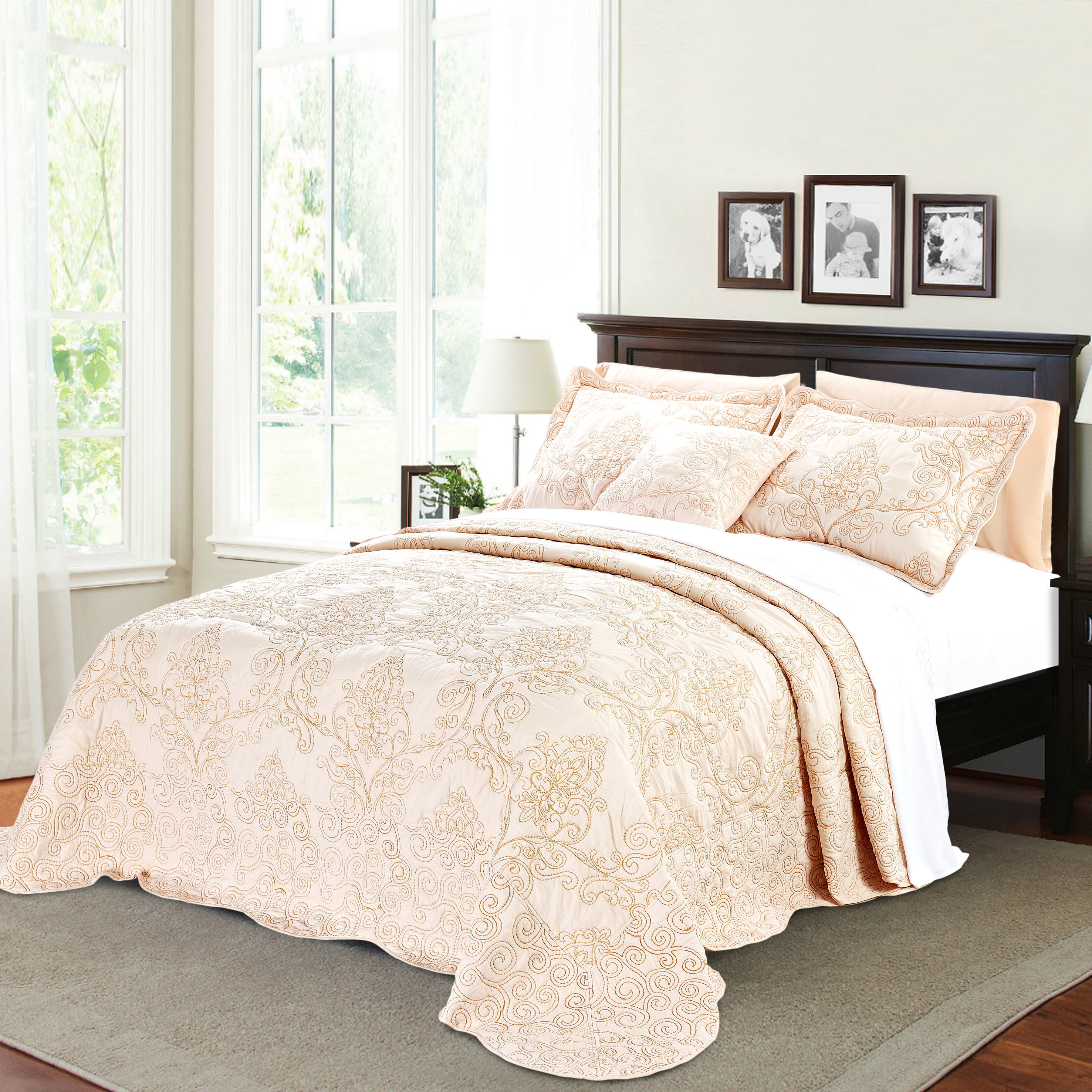 Home Soft Things 4-Piece Reversible Damask Embroidery Bedspread Set ...