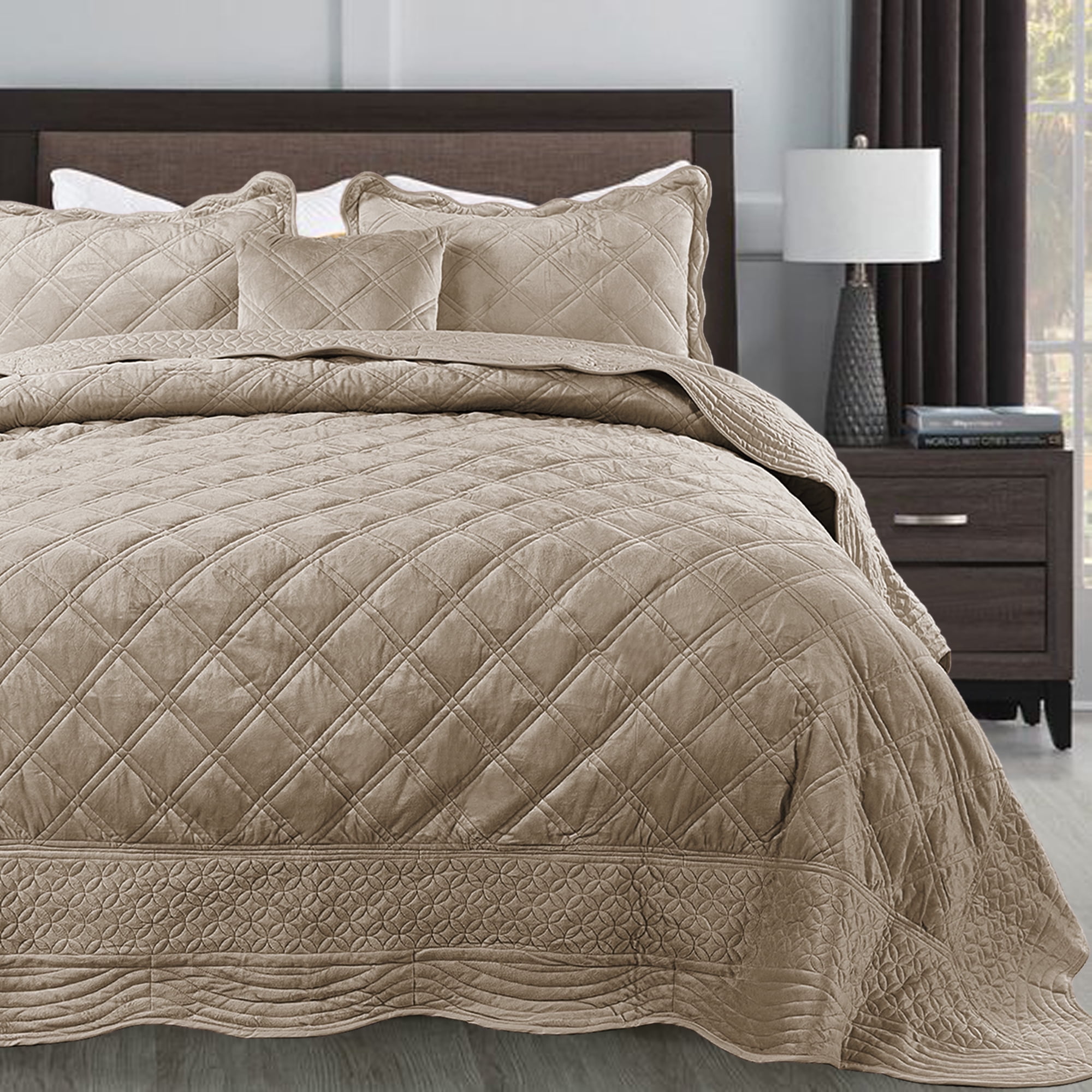 Home Soft Things Solid Light Bedspread Set, Oversize Queen Size (110" x ...