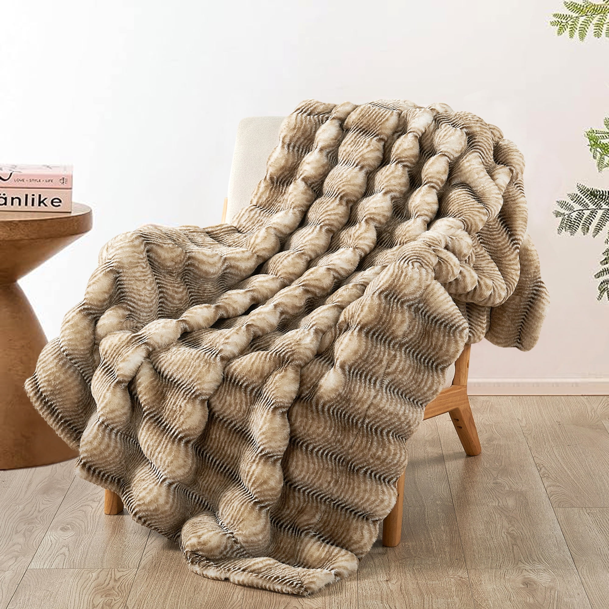 Home Soft Things Thick Stripe Faux Fur Throw Blanket with Micromink ...