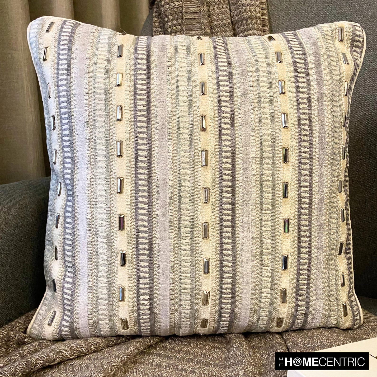 The HomeCentric Decorative Grey 24"x24" (60x60 cm) Throw Pillows ...