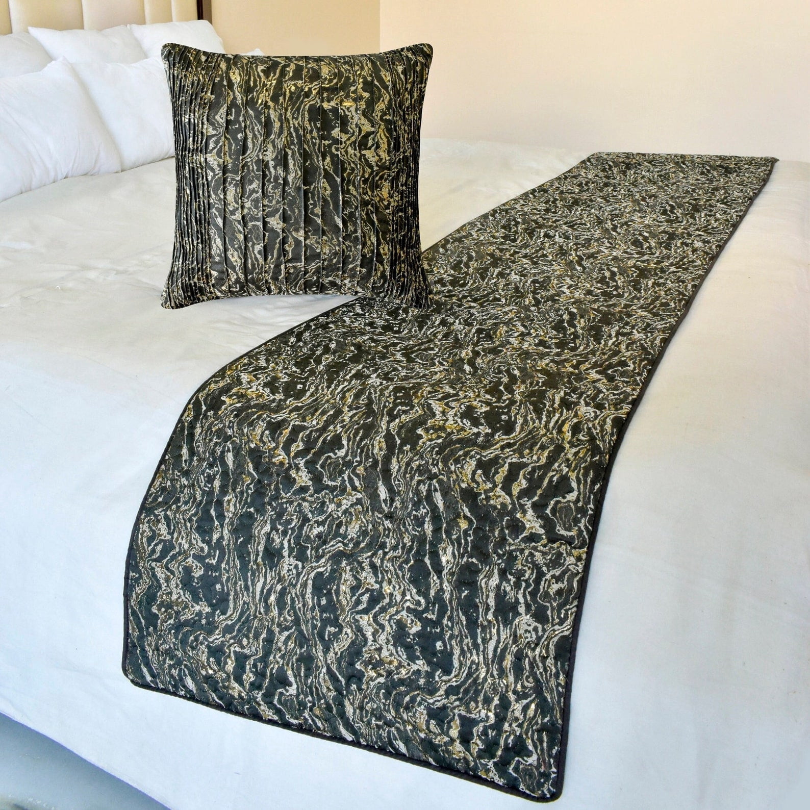 The HomeCentric King / Queen / Twin Black Decorative Bed Runner King 90 ...