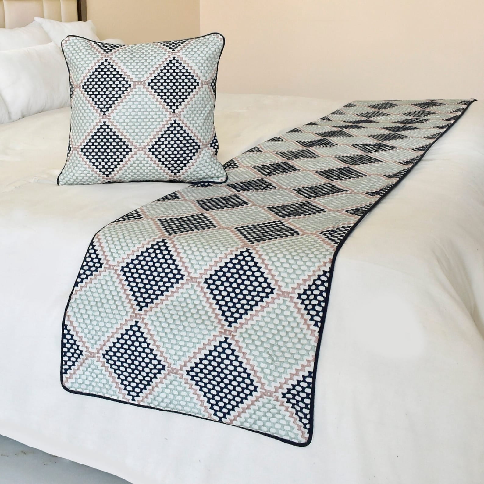The HomeCentric King / Queen / Twin Blue Decorative Bed Runner Twin 53 ...