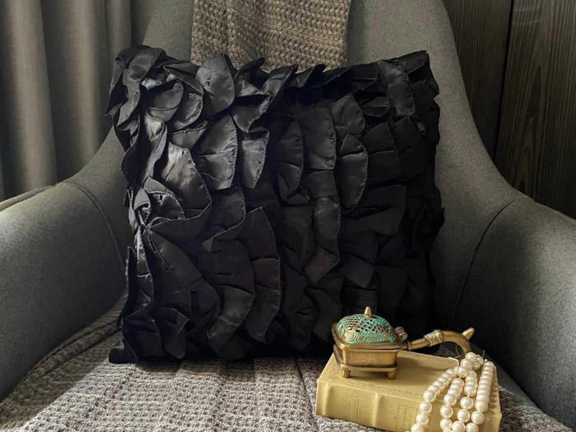 The HomeCentric Pillow Cases Black Pillow Shams Vintage Ruffles Shabby ...