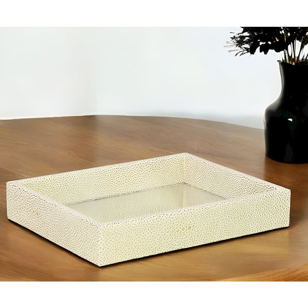 HomeRoots 10" White And Gold Rectangular Mirrored Tray - Walmart.com