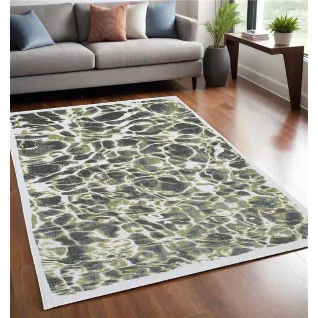 HomeRoots 551923 5 x 7 ft. Green & White Abstract Non Skid Rectangle ...