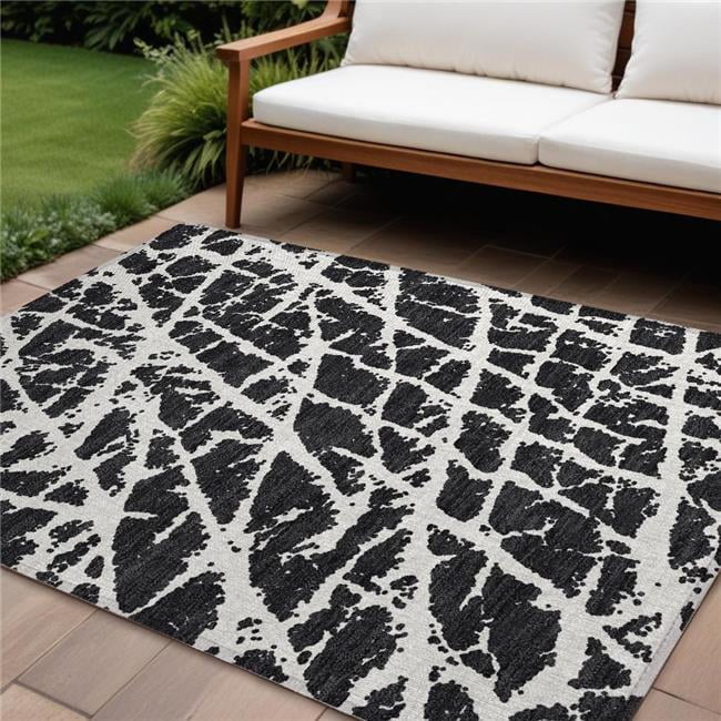 HomeRoots 559242 9 x 12 ft. Black & White Abstract Washable Non Skid ...