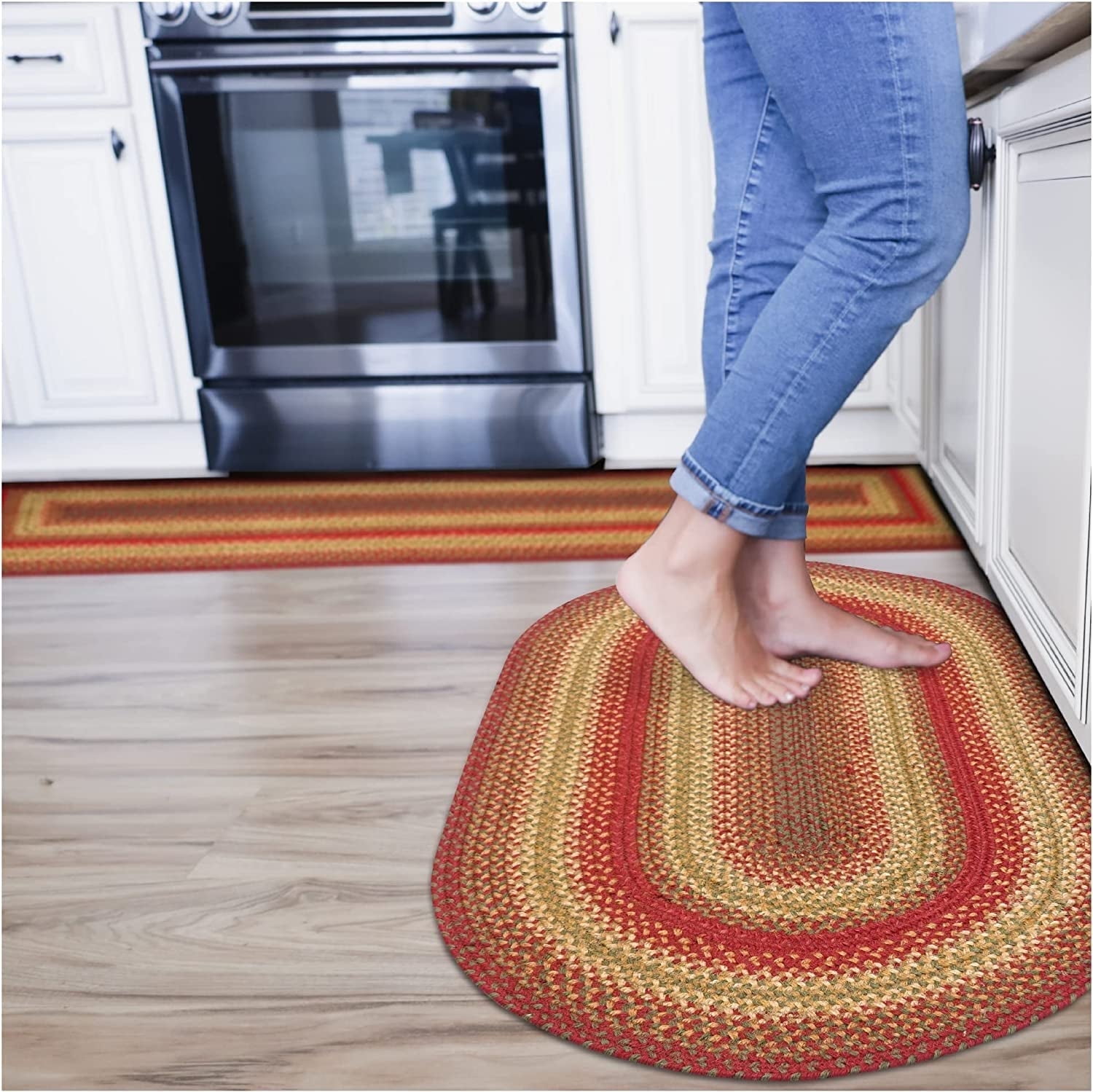 Homespice 20x30 Cider Barn Red Oval Braided Jute Rug - Reversible ...