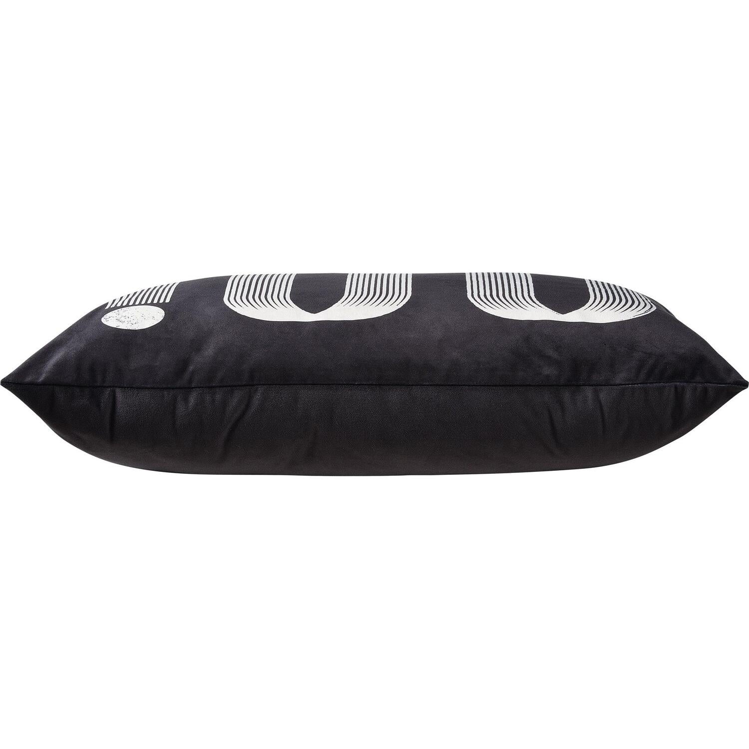 Homestock Victorian Vintage Pillows, Featuring Decorative Pillows With ...