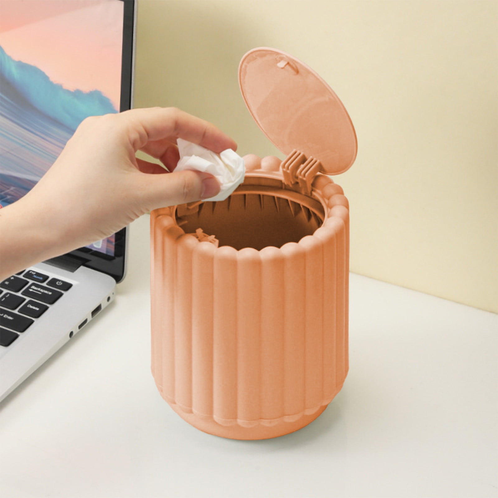 Hometravel Creative Mini Desktop Trash Can with Lid, Push to Open ...