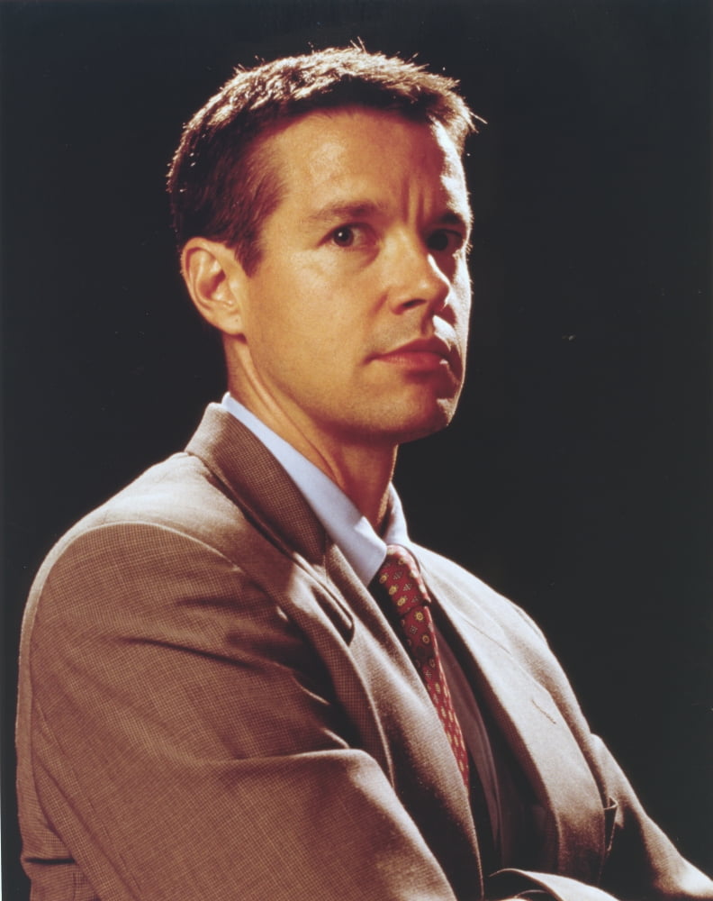 Homicide Portrait of Cast Member in Sunglasses Photo Print (24 x 30 ...