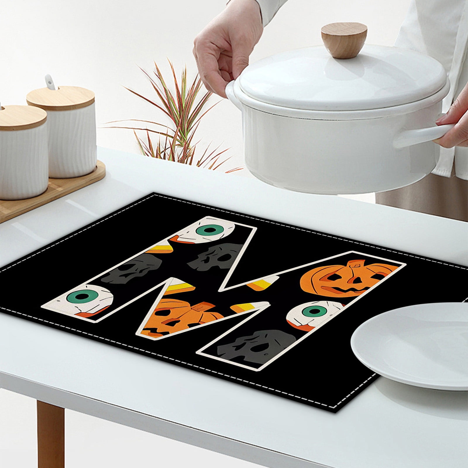 Honeeladyy 17.72"x11.81" Gothic Halloween Placemat - Black Table Mat ...