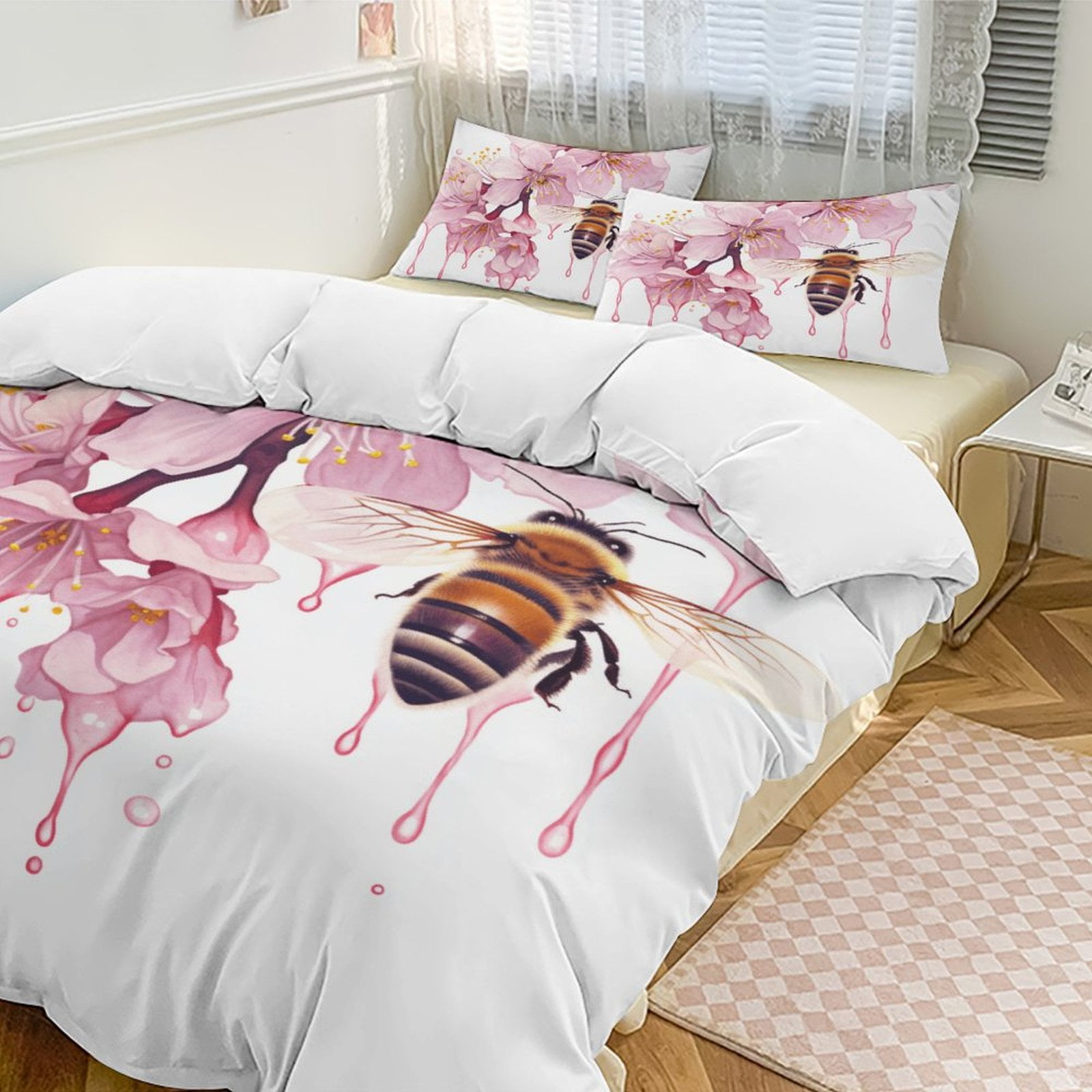 Honey Bees That Collect Nectar Bed Sheet Set Comforter Sets Themed ...