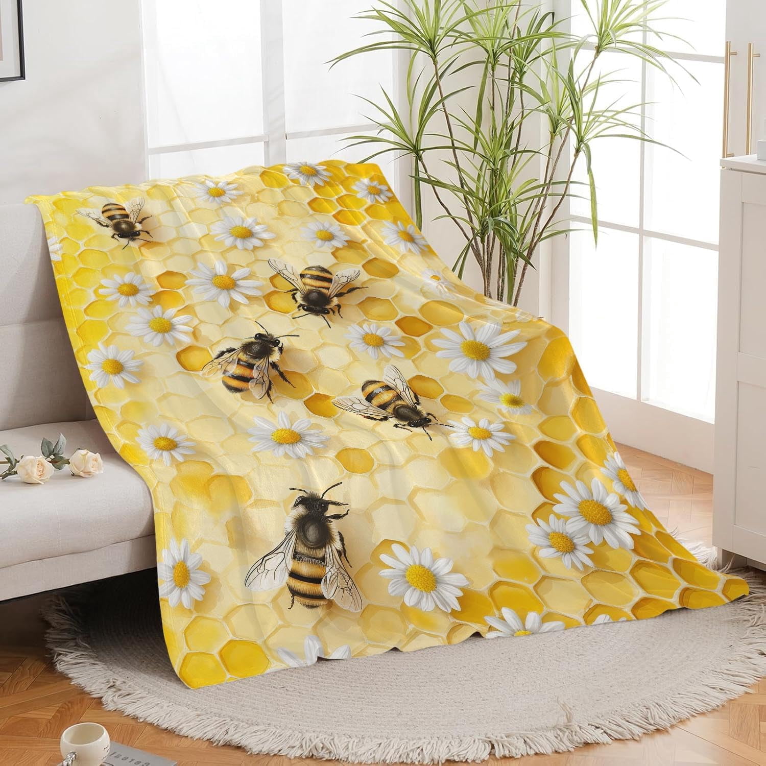 Honeybee And Daisy Yellow Honeycomb Throw Blanket - Walmart.com