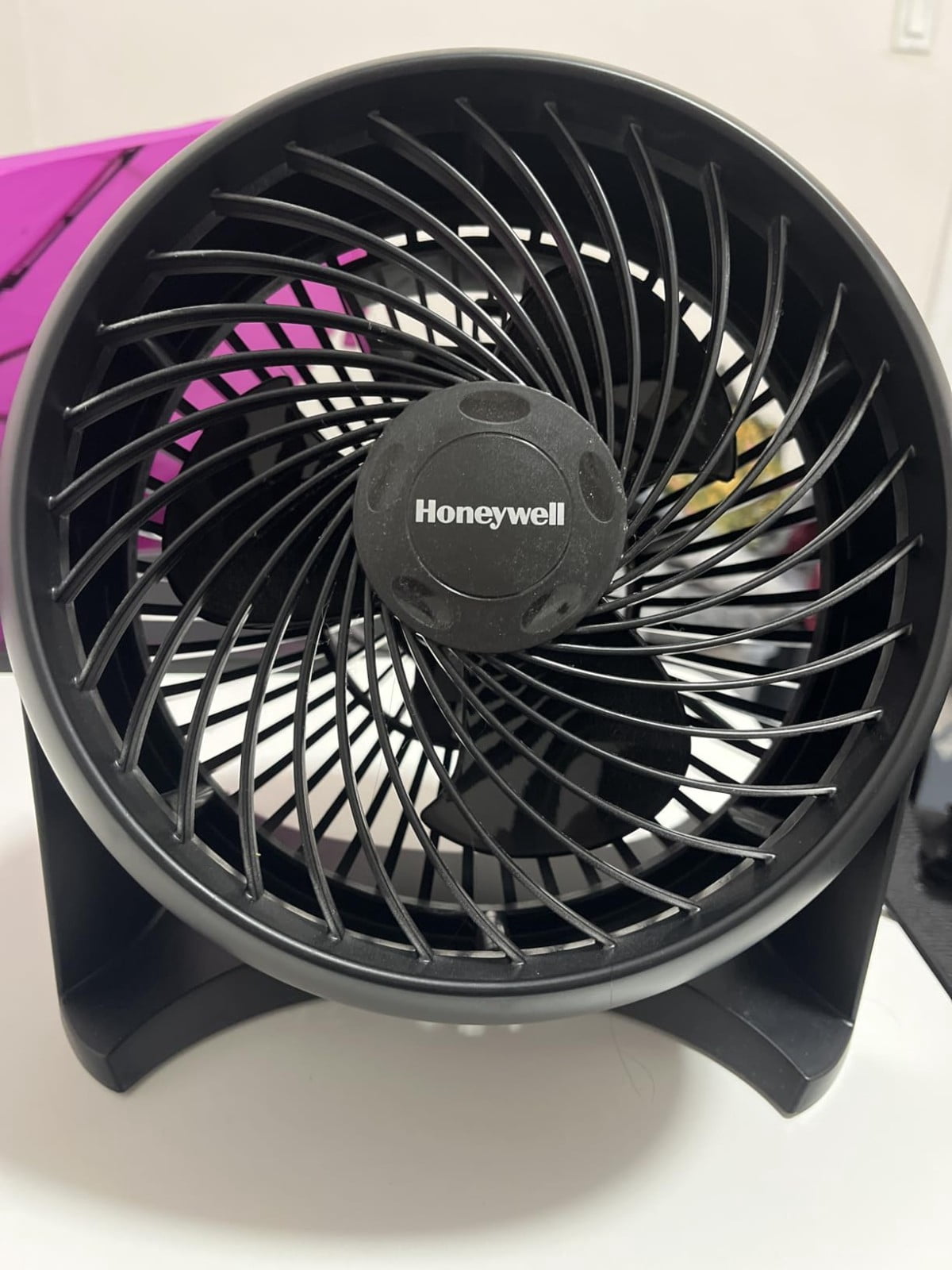 Honeywell HT-900 Turboforce 11 Inch Table or Floor Fan High Velocity ...
