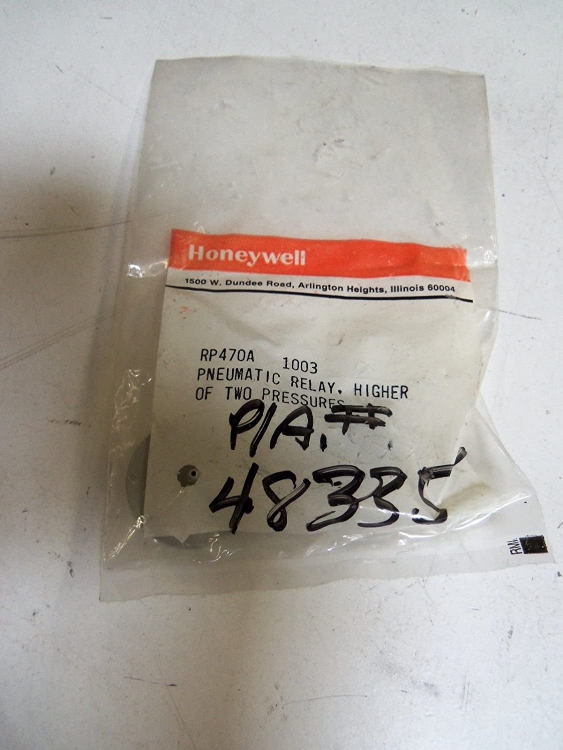 Honeywell, Inc. RP470A1003 Pneumatic Three-Port Selector Relay, Panel ...