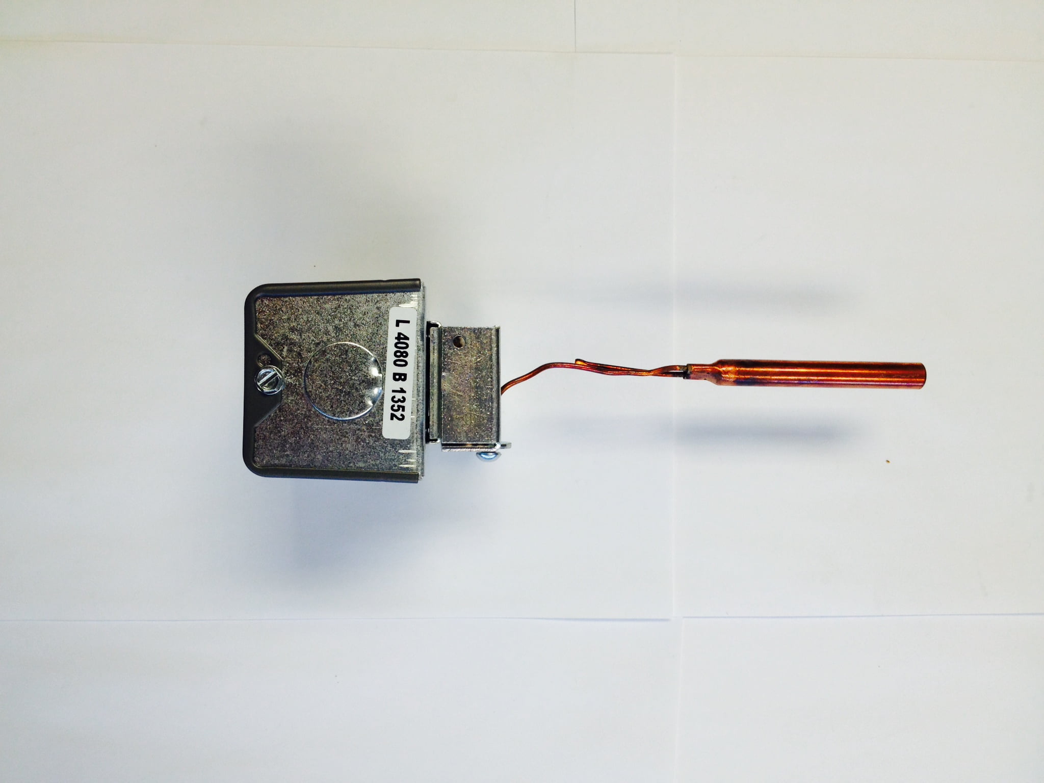 Honeywell L4080B1352 Immersion Type Aquastat,100-200,High Limit Replace ...