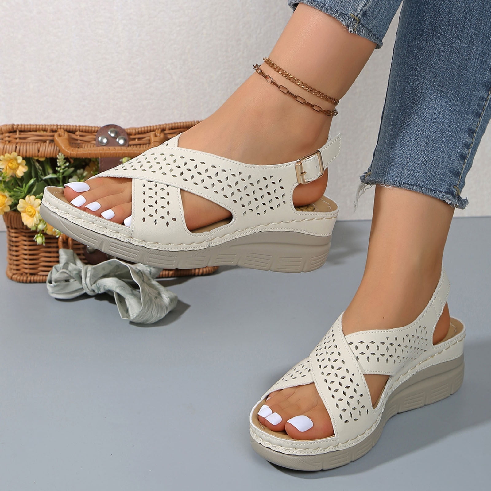Hoshose Orthopedic Sandals for Women Open Toe Wide Width Beach Sandals ...