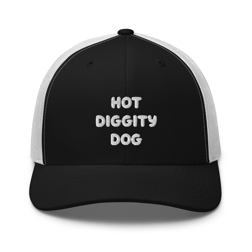 Hot Dog Fans Trucker Cap, Hot Diggity Dog- Embroidery (Black/ White ...