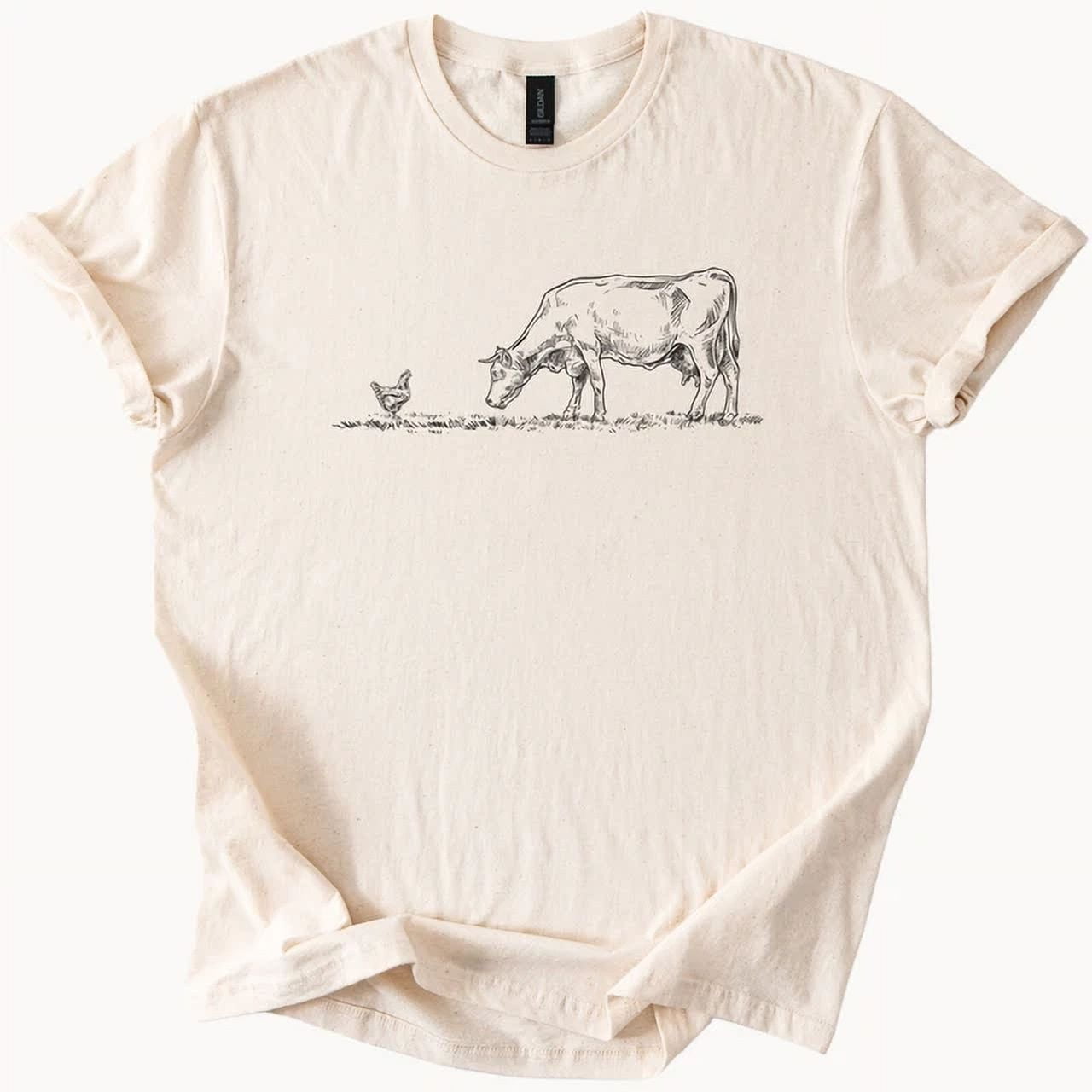 Hot Trending Cow and Chicken Farm Animal Graphic T-Shirt Design Preview ...