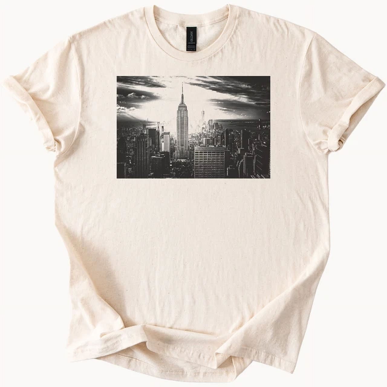 Hot Trending Empire State Building Tee NYC Skyline Shirt New York Gift ...