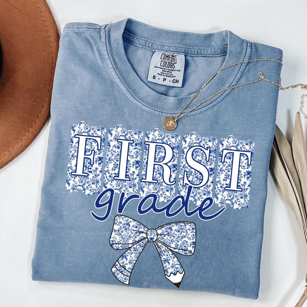 Hot Trending First Grade Teacher, 1St Grade Toile De Jouy Teacher ...