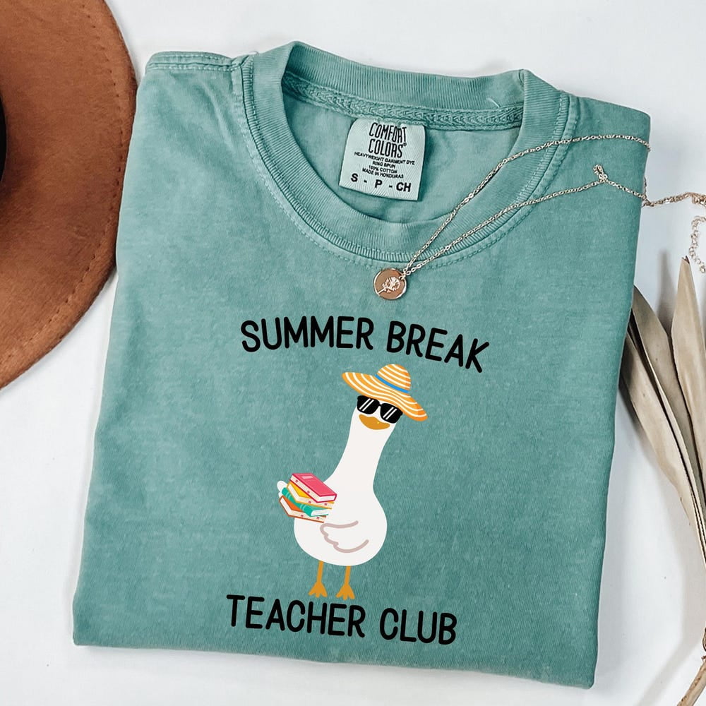 Hot Trending Funny Last Day Of School Teacher, End Of Year Goose ...