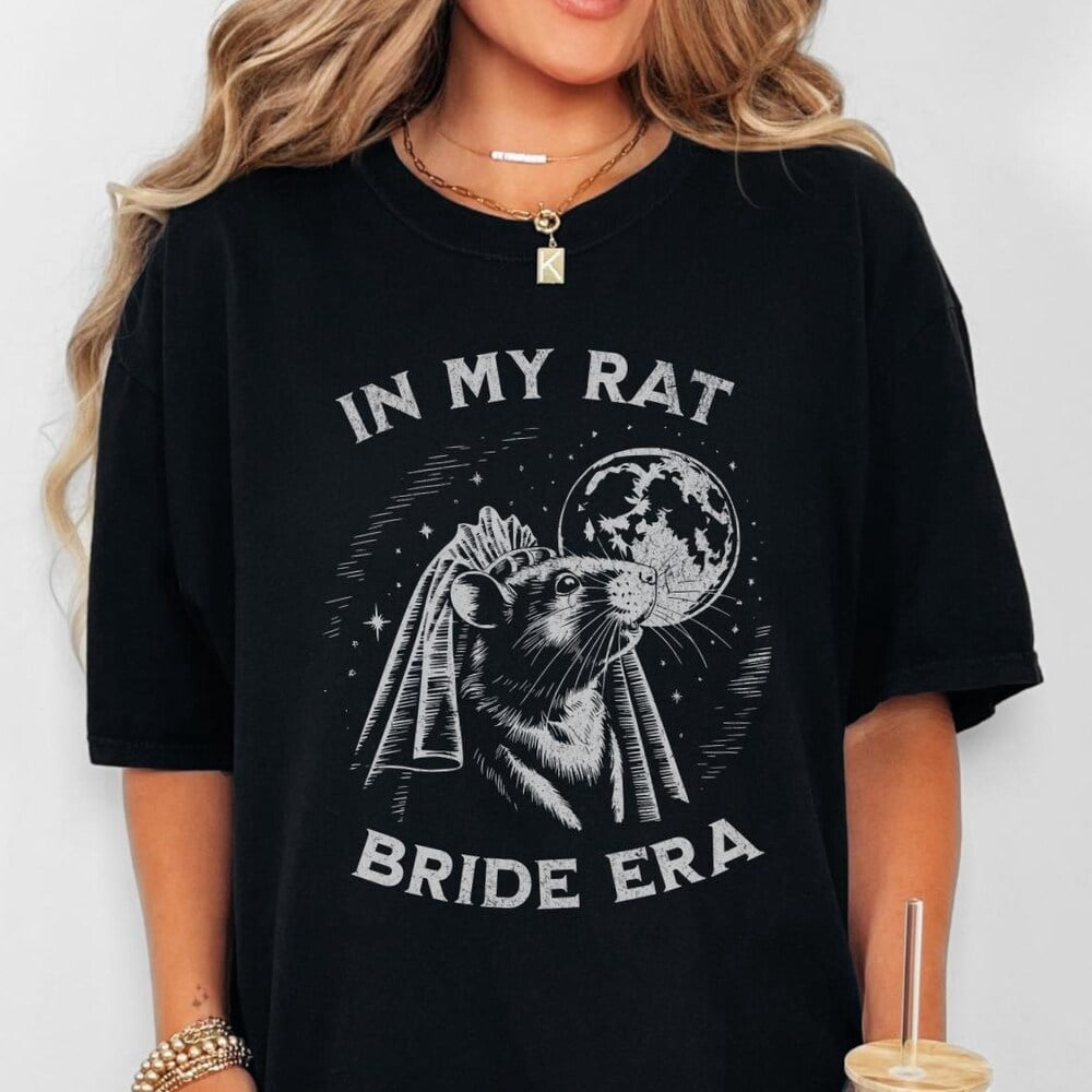 Hot Trending T-Shirt With Funny Bride, Distressed Retro Rat Bride ...