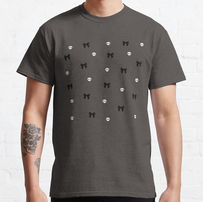 Hot Trending T-Shirt With Little Skulls And Black Bows - Dark Feminine ...