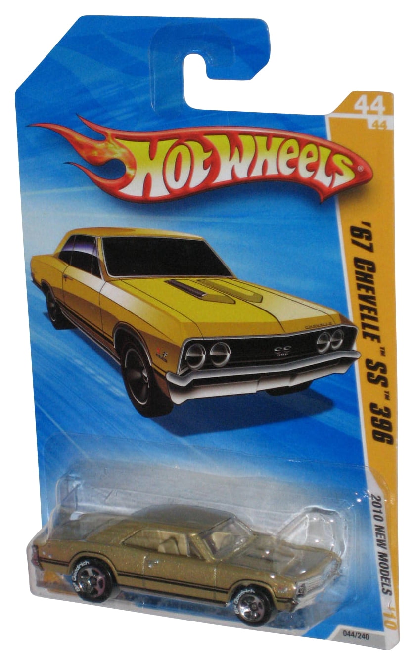 Hot Wheels 2010 New Models Gold '67 Chevelle SS 396 Toy Car 044/240 ...
