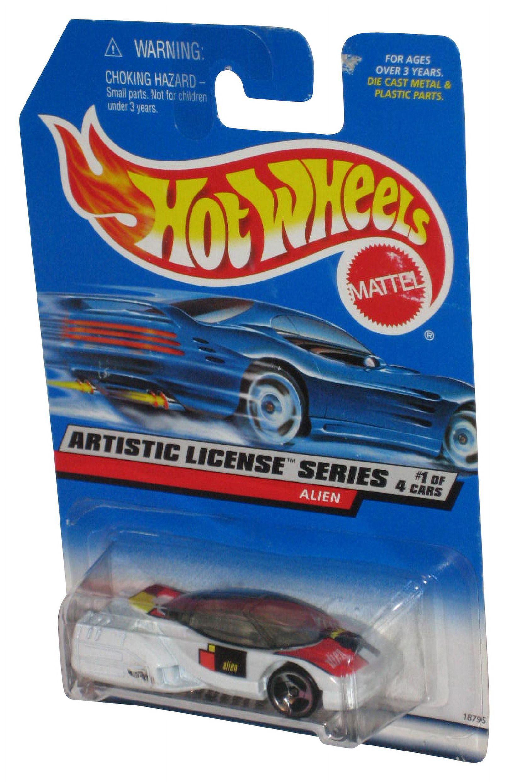 Hot Wheels Artistic License Series 1/4 White Alien Toy Car #730 ...