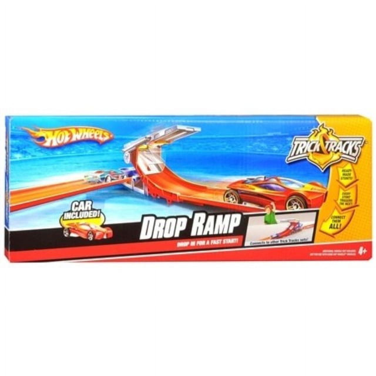 Hot Wheels Drop Ramp Playset Race Car Track Set - Walmart.com