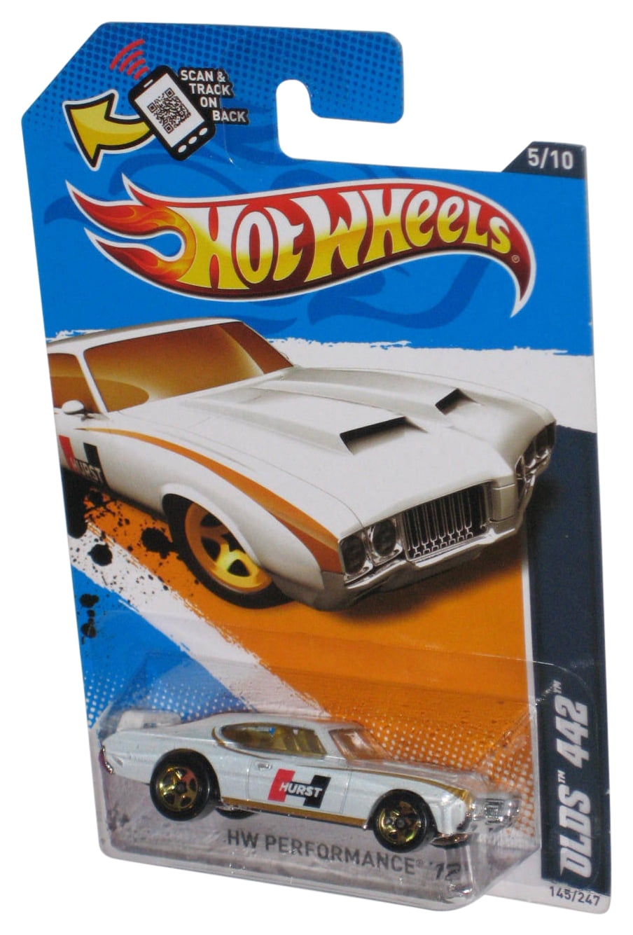 Hot Wheels HW Performance '12 White Olds 442 Toy Car 145/247 - Walmart.com