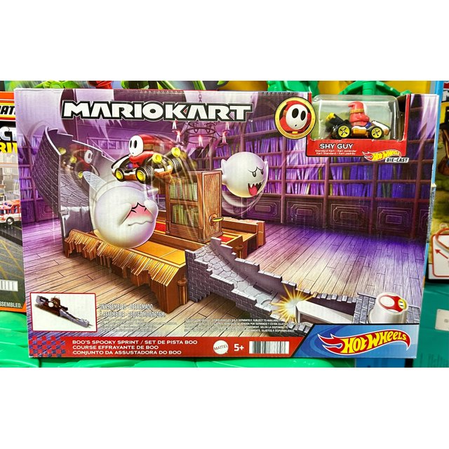 Hot Wheels Mario Kart Boo's Spooky Sprint Track Set - Walmart.com