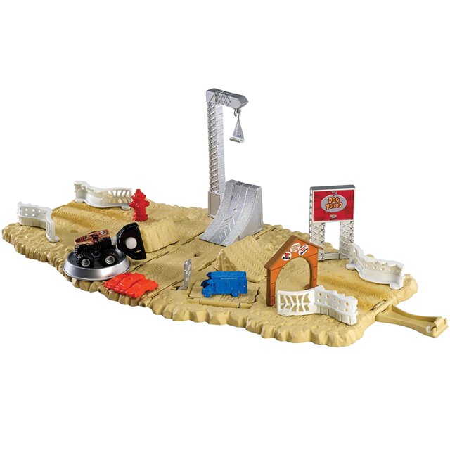 Hot Wheels Monster Jams Mini Monster Mutt's Dog Pound Playset - Walmart.com