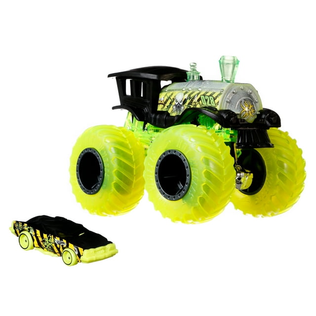 Hot Wheels Monster Trucks Loco Punk Diecast Car (Includes Crushed Die ...