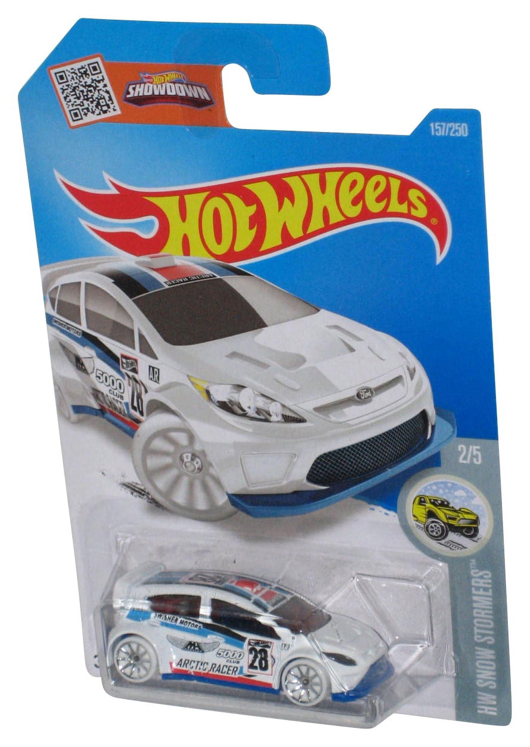 Hot Wheels Showdown HW Snow Stormers (2015) White '12 Ford Fiesta Toy ...
