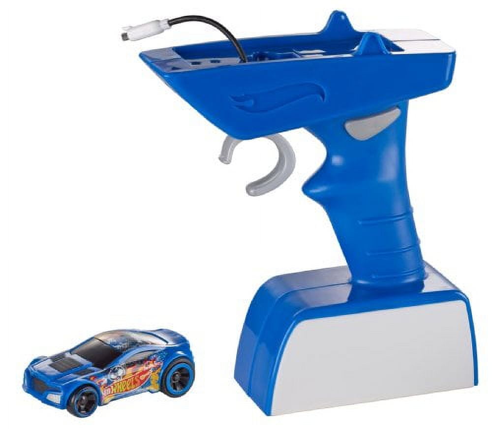 Hot Wheels Team Total Control Racing Car & Charger - Walmart.com