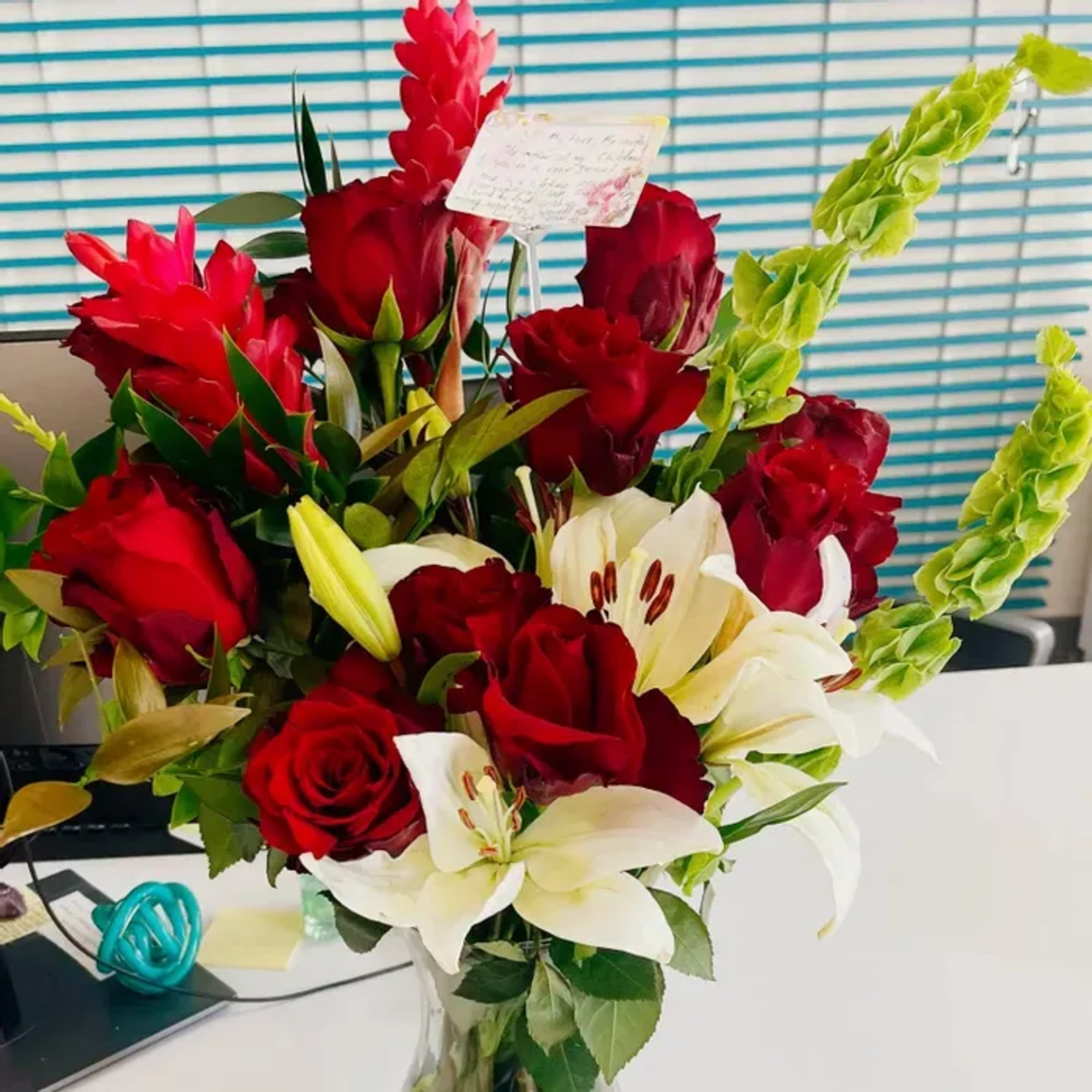 Houston Fresh Flowers Beautiful Bouquet - Standard - Walmart.com