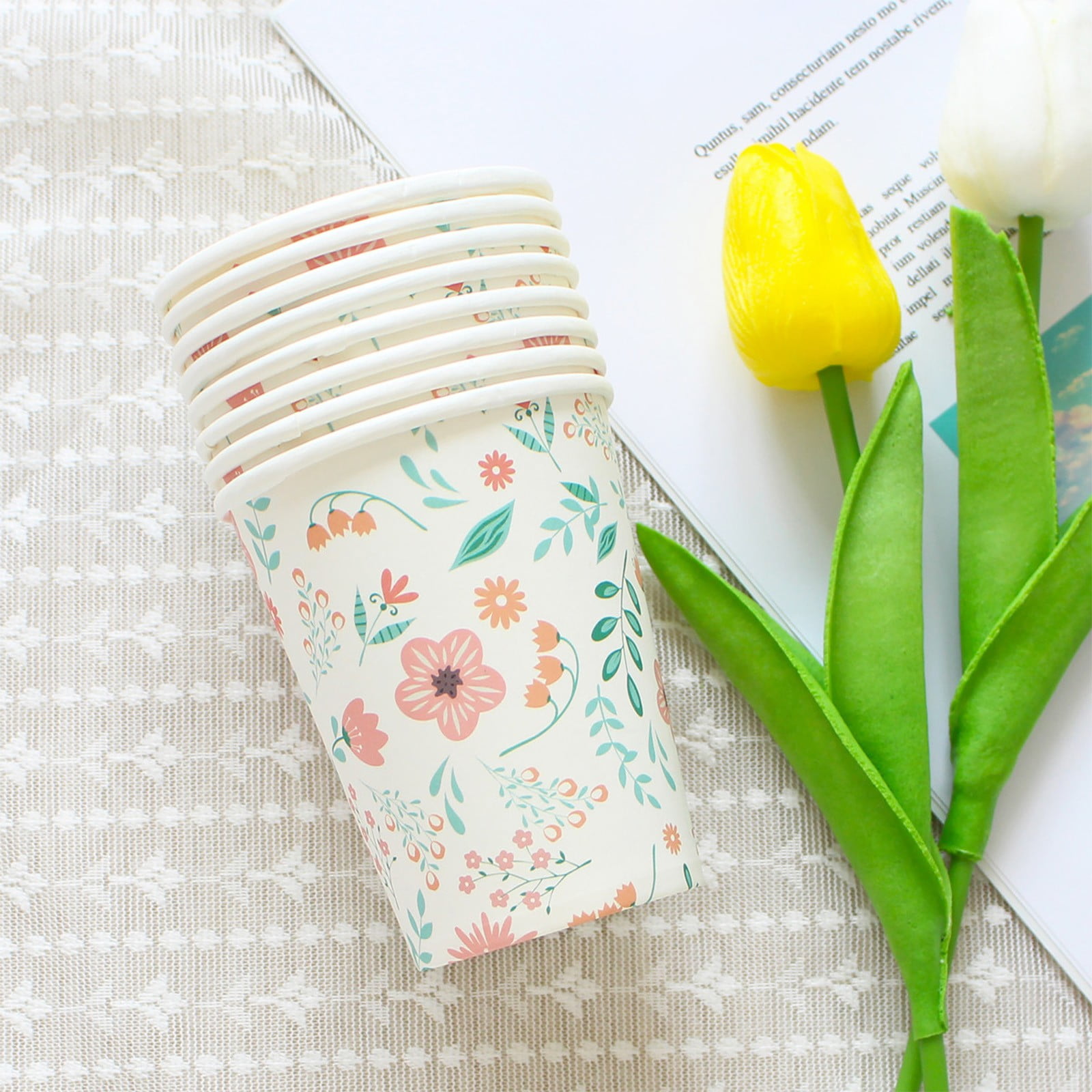 Hovilon 8PCS Easter Tableware Set Disposable Paper Cups Colorful Easter ...