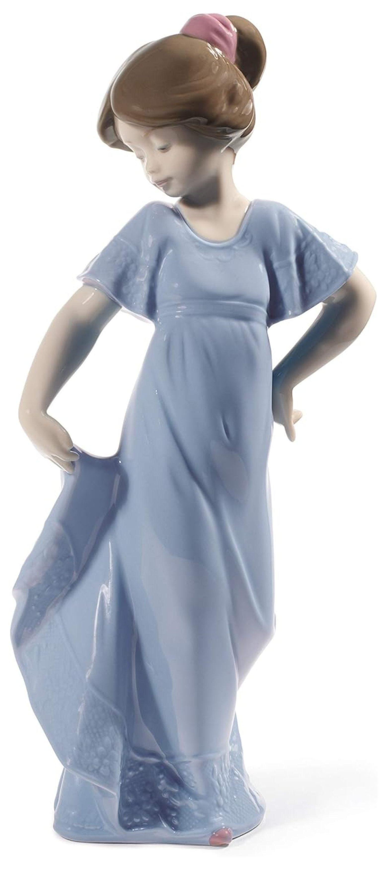 How Pretty! (Special Edition). Porcelain Girl Figure. - Walmart.com