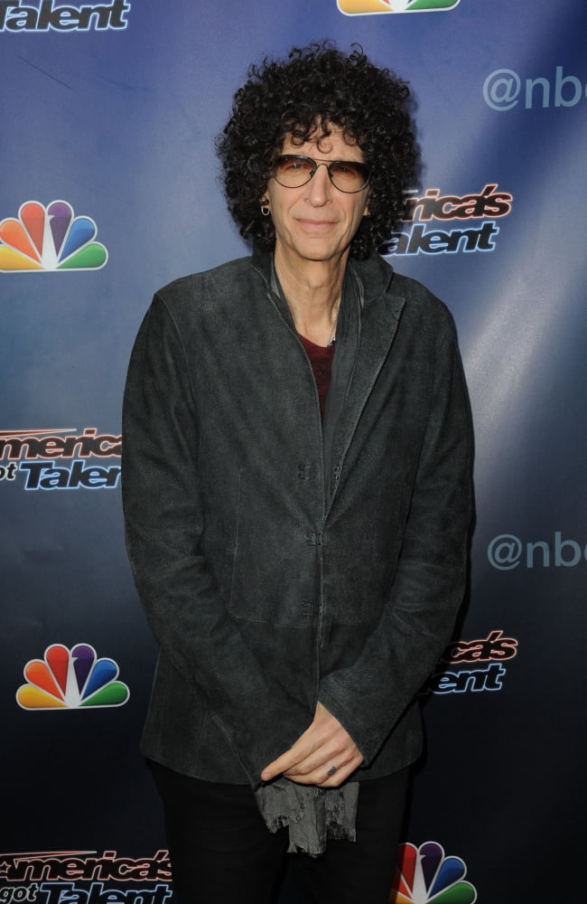 Howard Stern At Arrivals For America'S Got Talent Season 10 Red Carpet ...