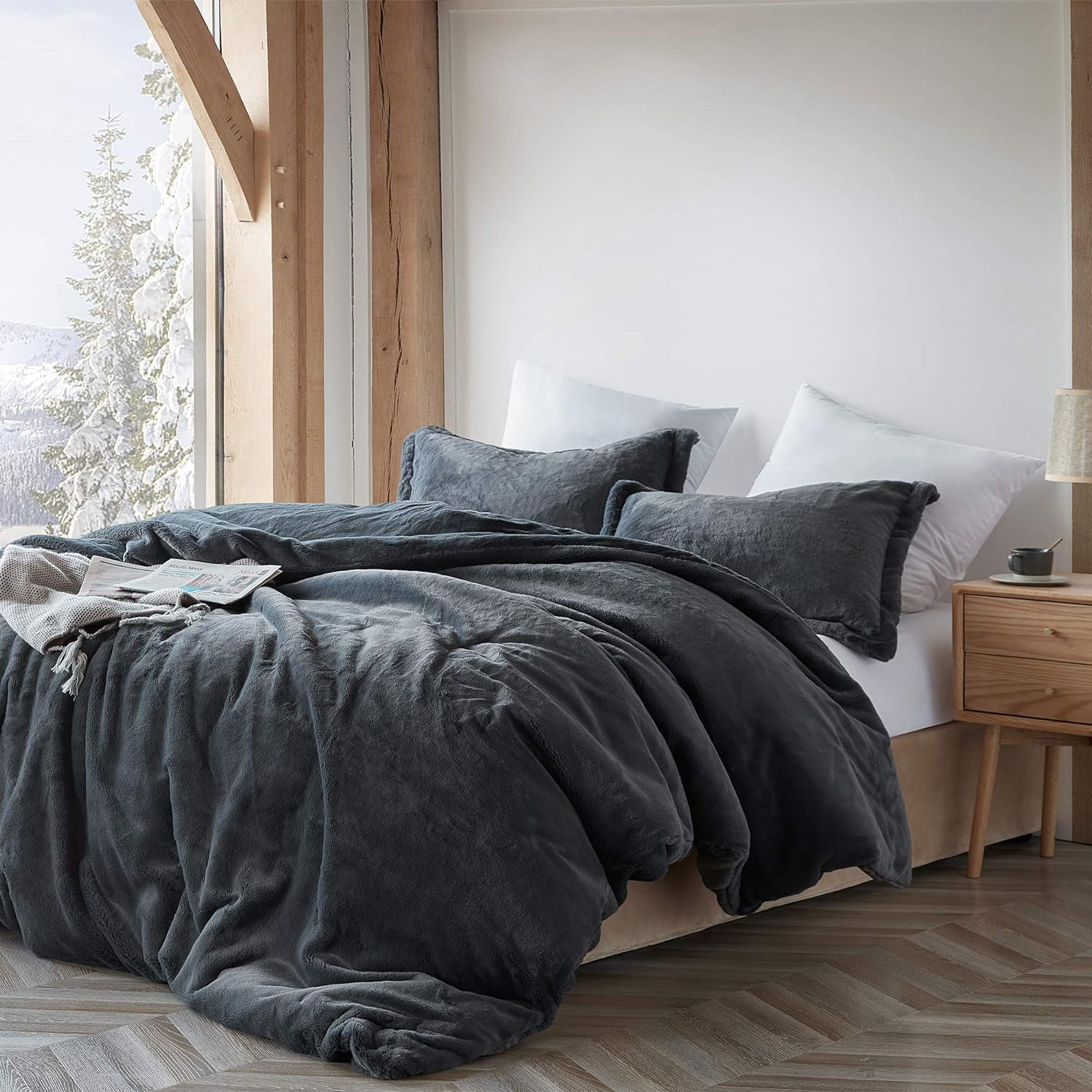 Huanghun Chunky Bunny - Coma Inducer Oversized King Comforter - Faded ...