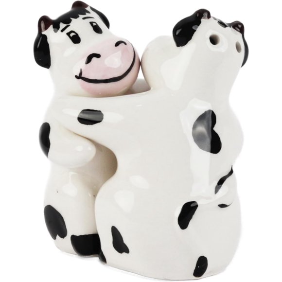 Hug Salt And Pepper Shakers