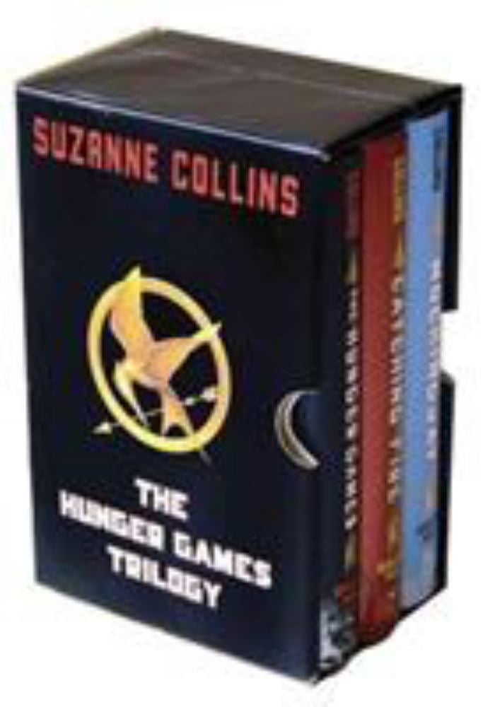 Hunger Games Trilogy Box Set: The Hunger Games, Catching Fire ...