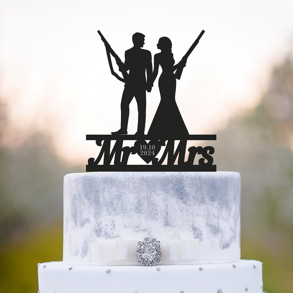 Hunting wedding cake topper,Mr mrs hunting wedding cake topper,Hunt is ...